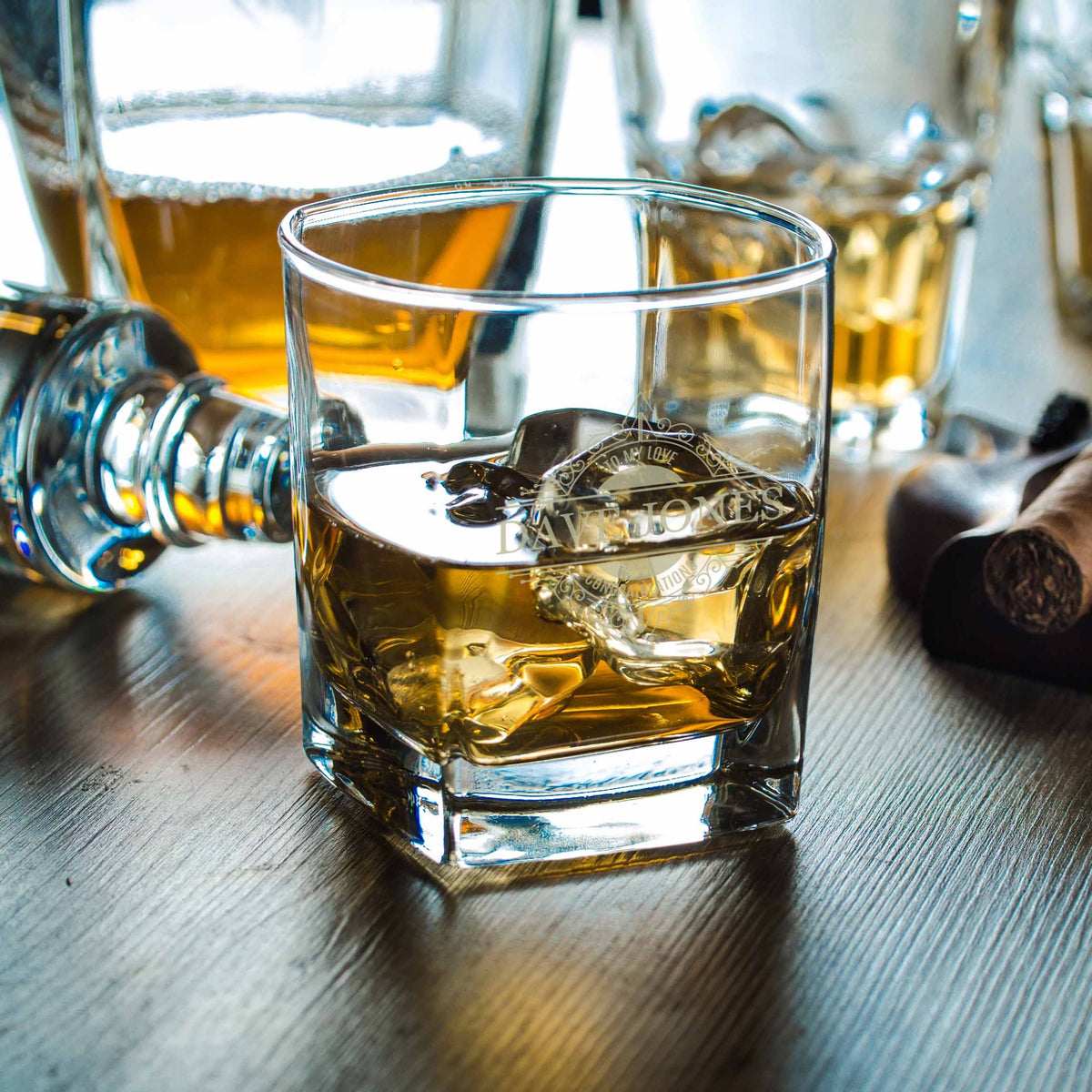 Navigator Personalised Engraved Empire Whiskey Glass | Givi Gifts